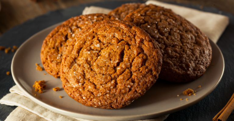 Jolly Gingerbread Cookies - Perfect With Your Afternoon Coffee Break ...