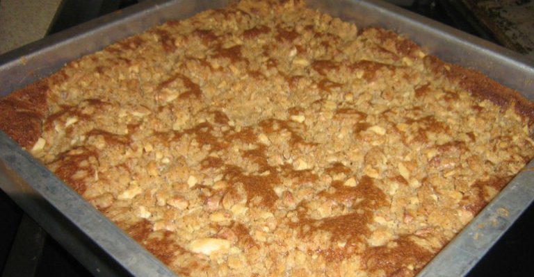 Vintage German Coffee Cake Is The Last Recipe You'll EVER Make ...