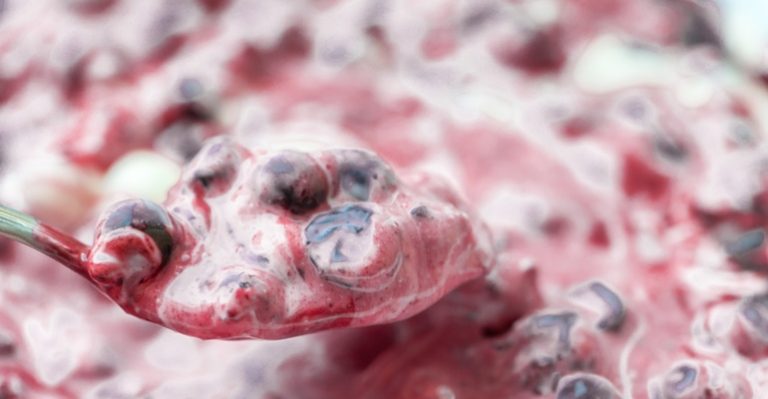 You Should Really Make This Blueberry-Flavored Fluffy Cloud Of ...